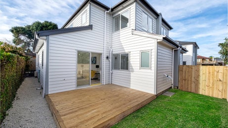 Bayleys Realty Group