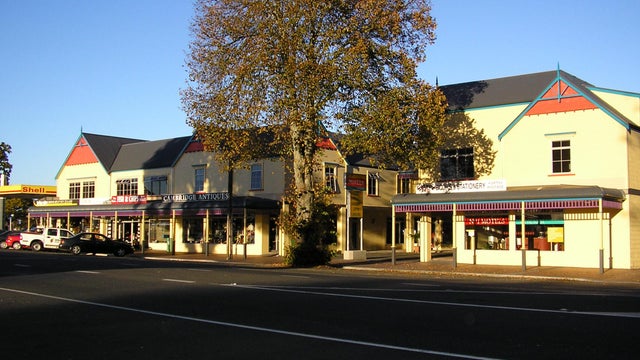 Business Asking Price NZ$1,250,000 + GST: 89 Victoria Street, Cambridge ...
