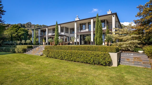 Residential Offers/Enquiries Over NZ$4,000,000: 19 Tosswill Road ...