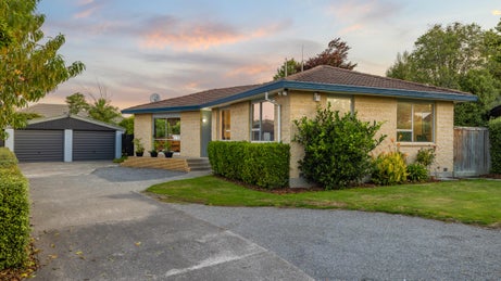 Rolleston - Shop 12, 92 Rolleston Drive, Rolleston, Selwyn | Bayleys ...